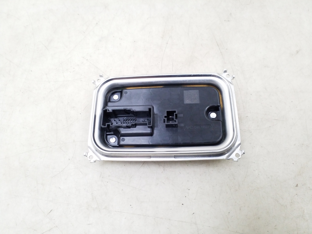 Used Mercedes Benz E-Class Light control module A2139002334