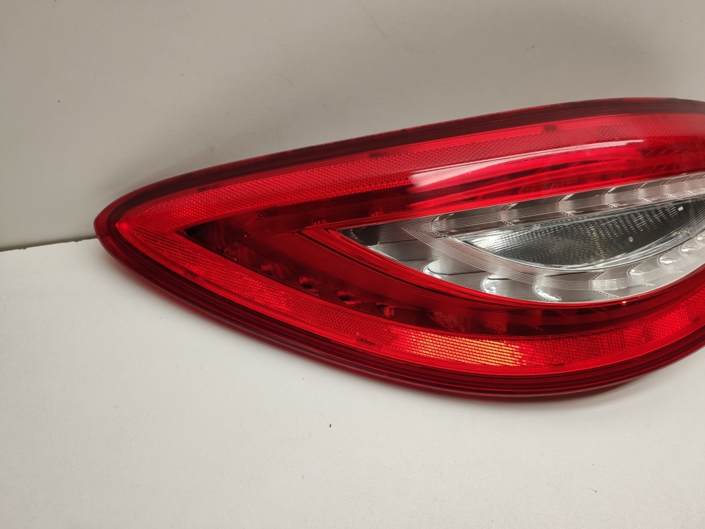 Naudotas Mercedes Benz CLS-Class Žibintas galinis kampinis A2189060158