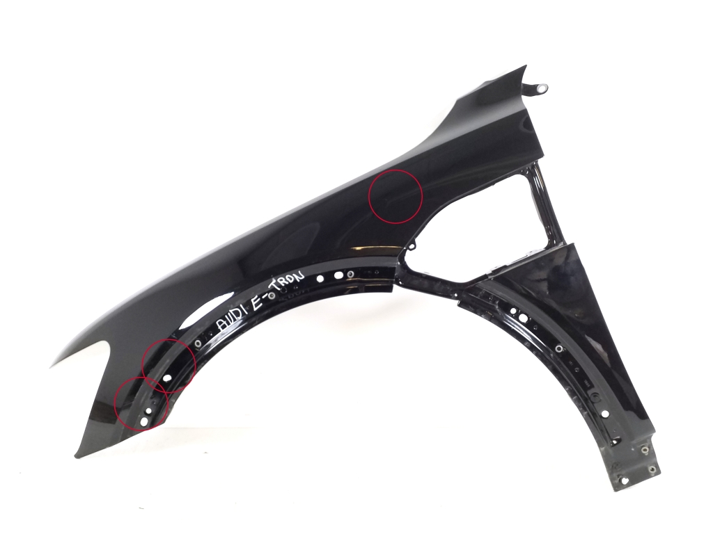 Used AUDI e-tron Front wing 4KE821021C