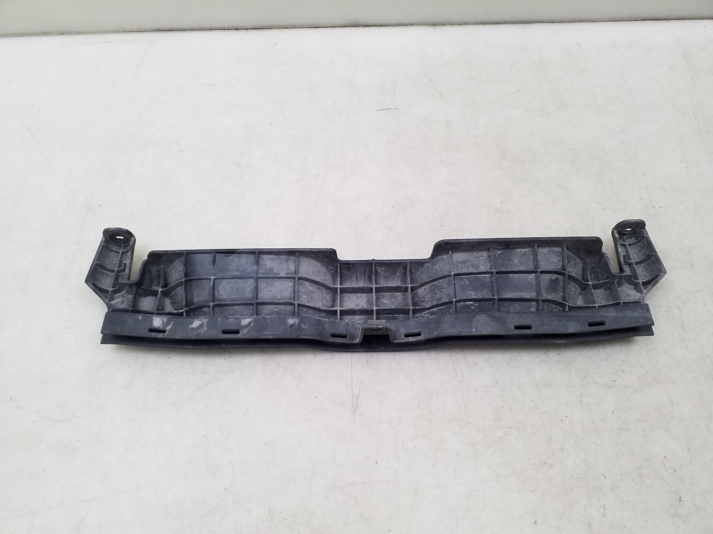 Used Mercedes Benz GLC-Class Other detail of the rear bumper A2538802501