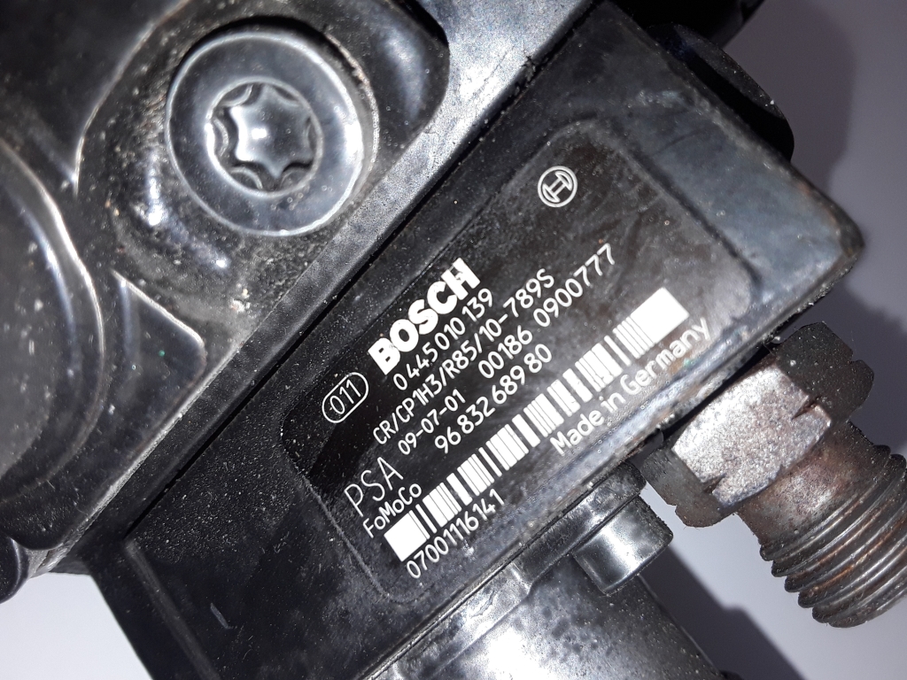 Used Land Rover Freelander Fuel pump 9683268980