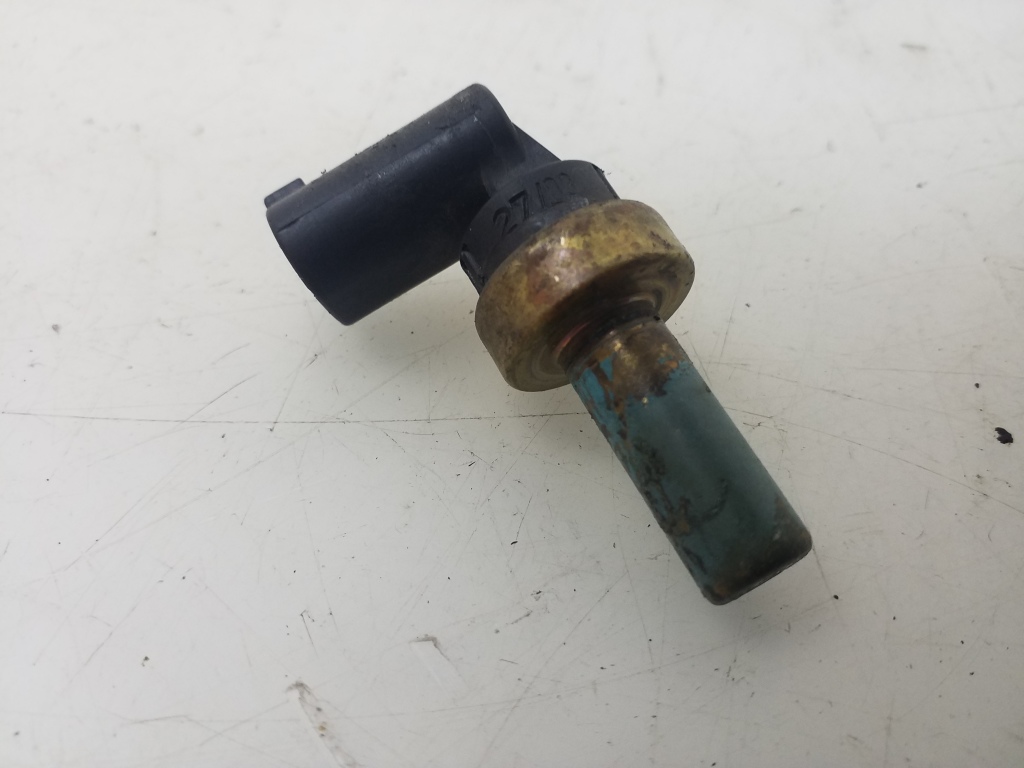 Used Mercedes Benz E-Class The sensor is different A0005425118