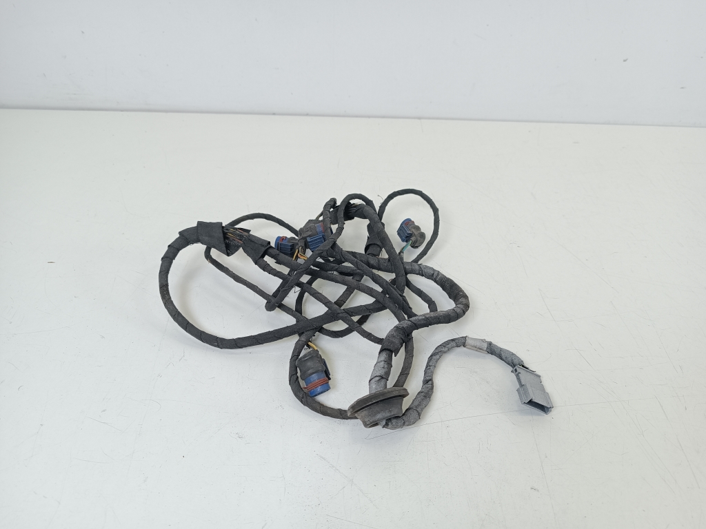 Used Mercedes Benz S-Class Rear parking sensor cable A2205404208