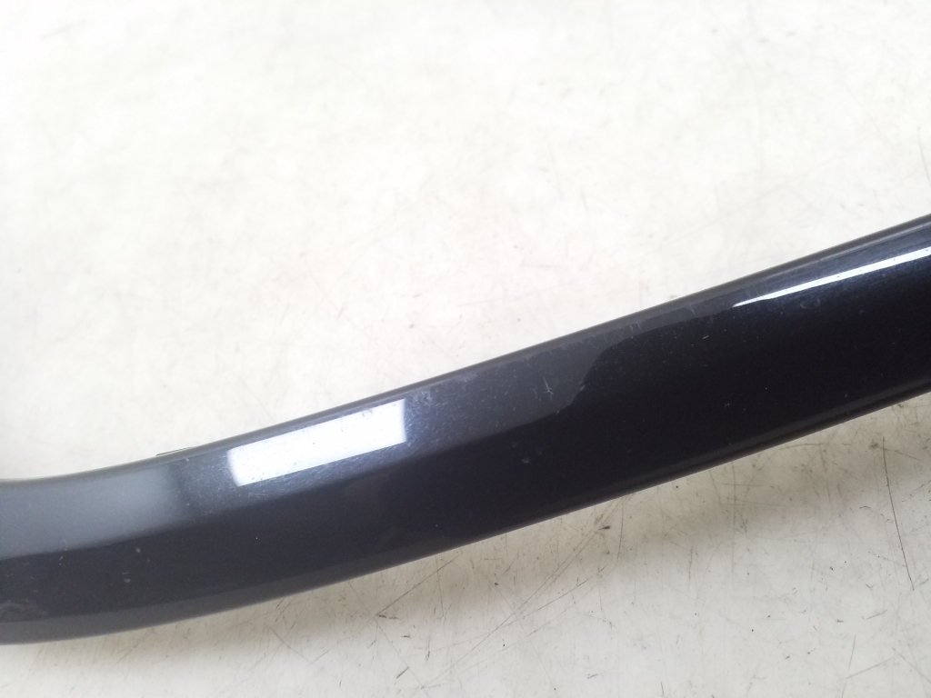 Used Mercedes Benz E-Class Front bumper lower grille bar A2138859303