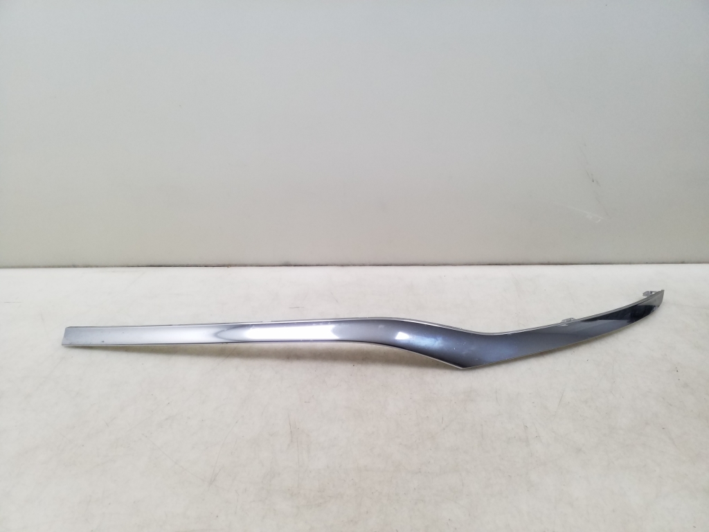 Used Mercedes Benz E-Class Front bumper trim strip A2138852103
