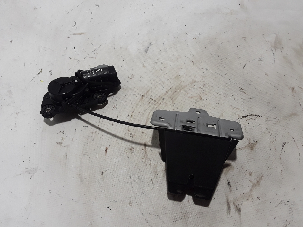 Naudotas VOLVO XC90 Bagažinės dangčio užraktas 31349975