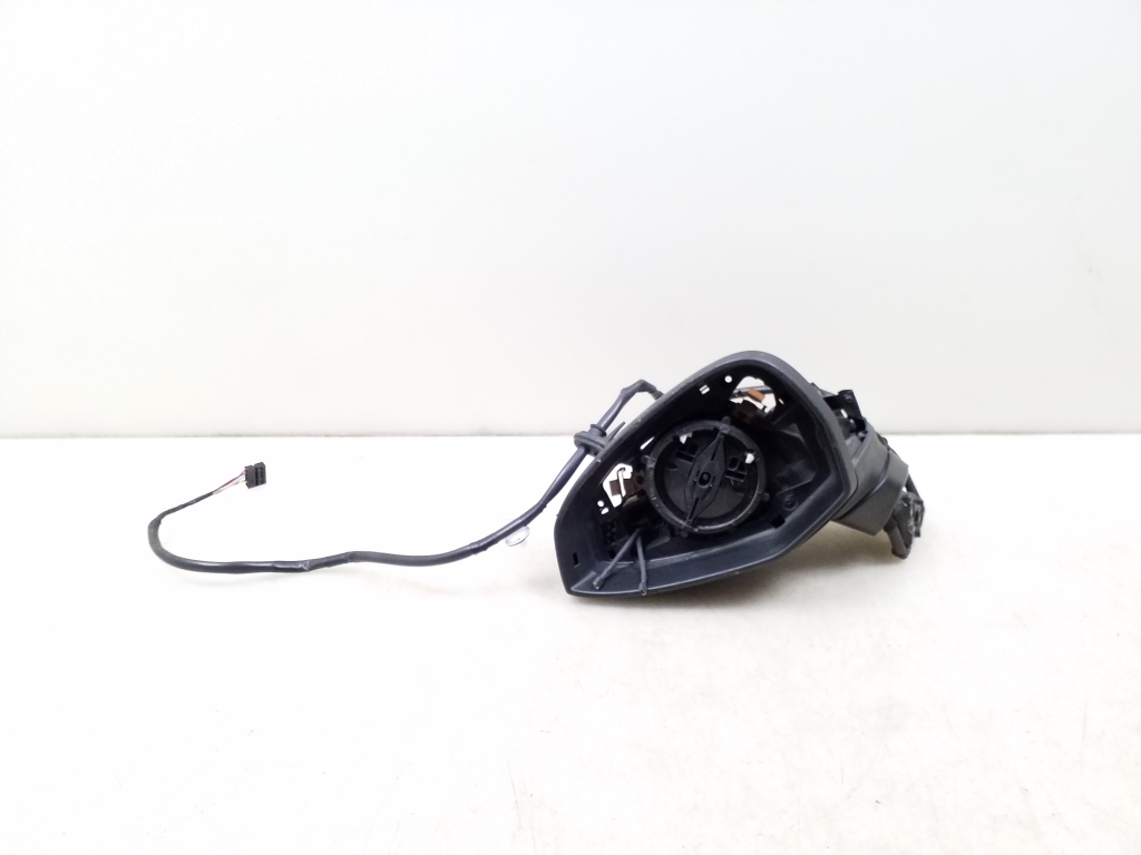 Used AUDI A4 Side mirror and its details 8W1857409P