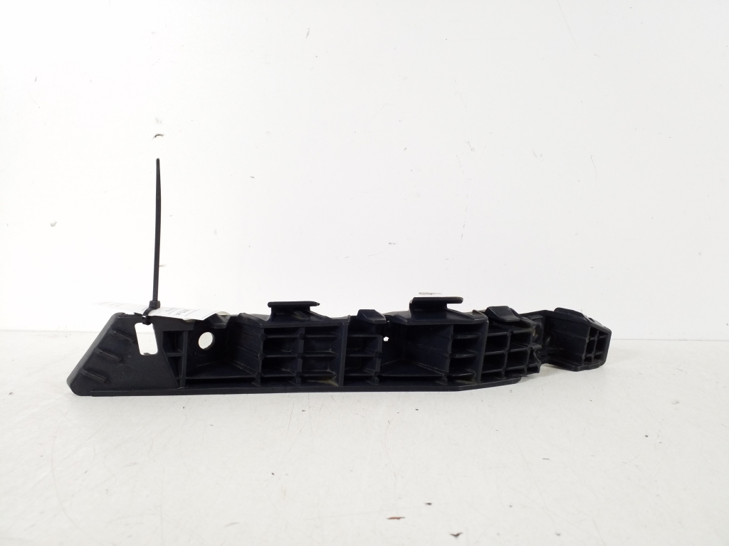 Naudotas Kia Sportage Priekinio bamperio laikiklis 86513-3U000