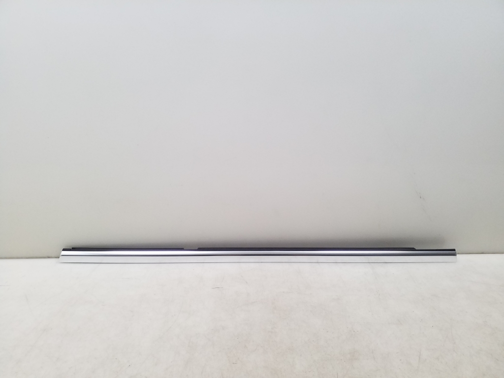 Used Mercedes Benz GLC-Class Rear side door strip to glass outer ...