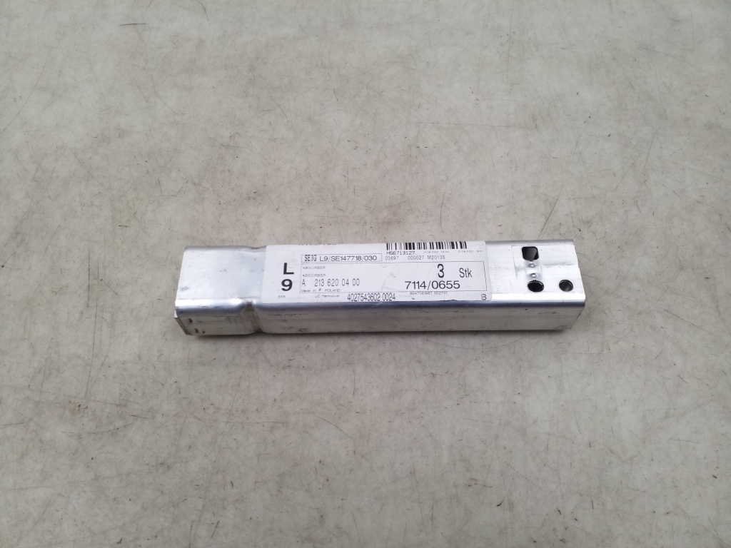 Used Mercedes Benz E-Class Other detail of the front frame A2136200400