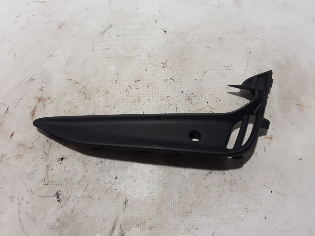 Used VOLVO V90 Front bumper lower grille 31383281