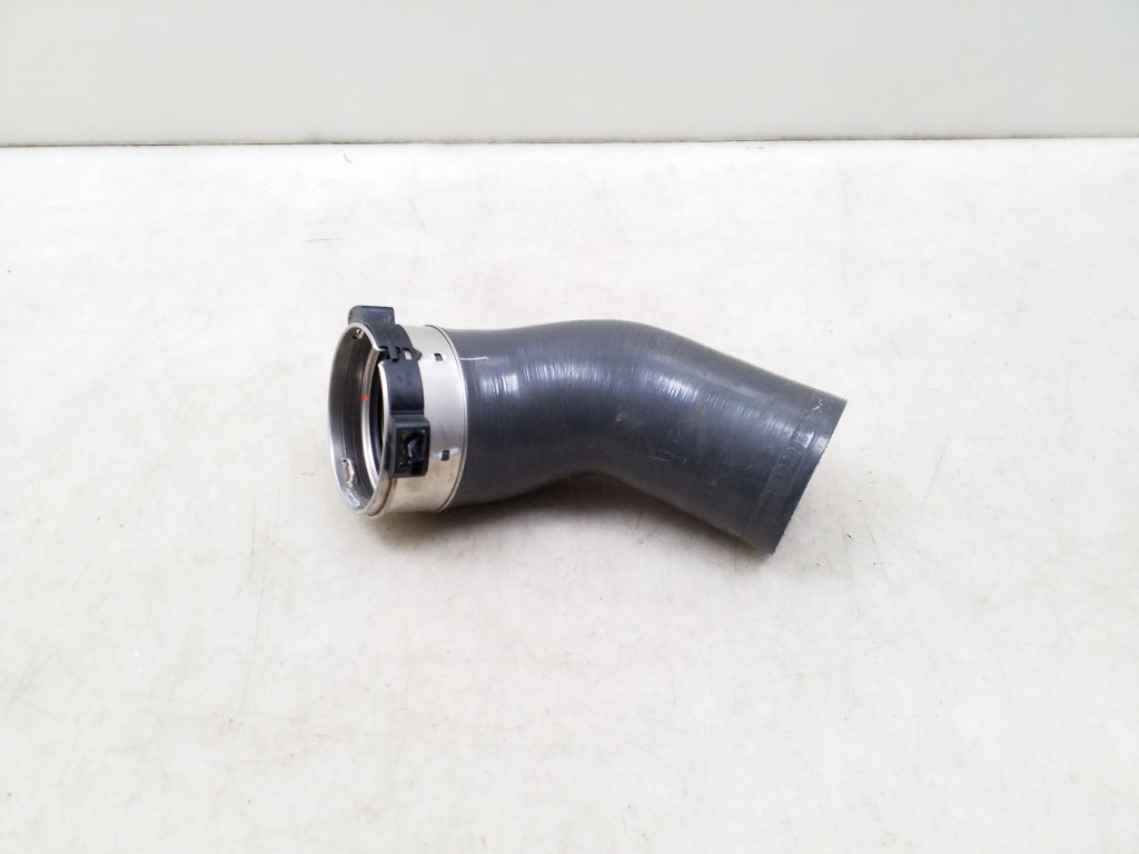 Used VOLVO XC90 Intercooler hose 32222272
