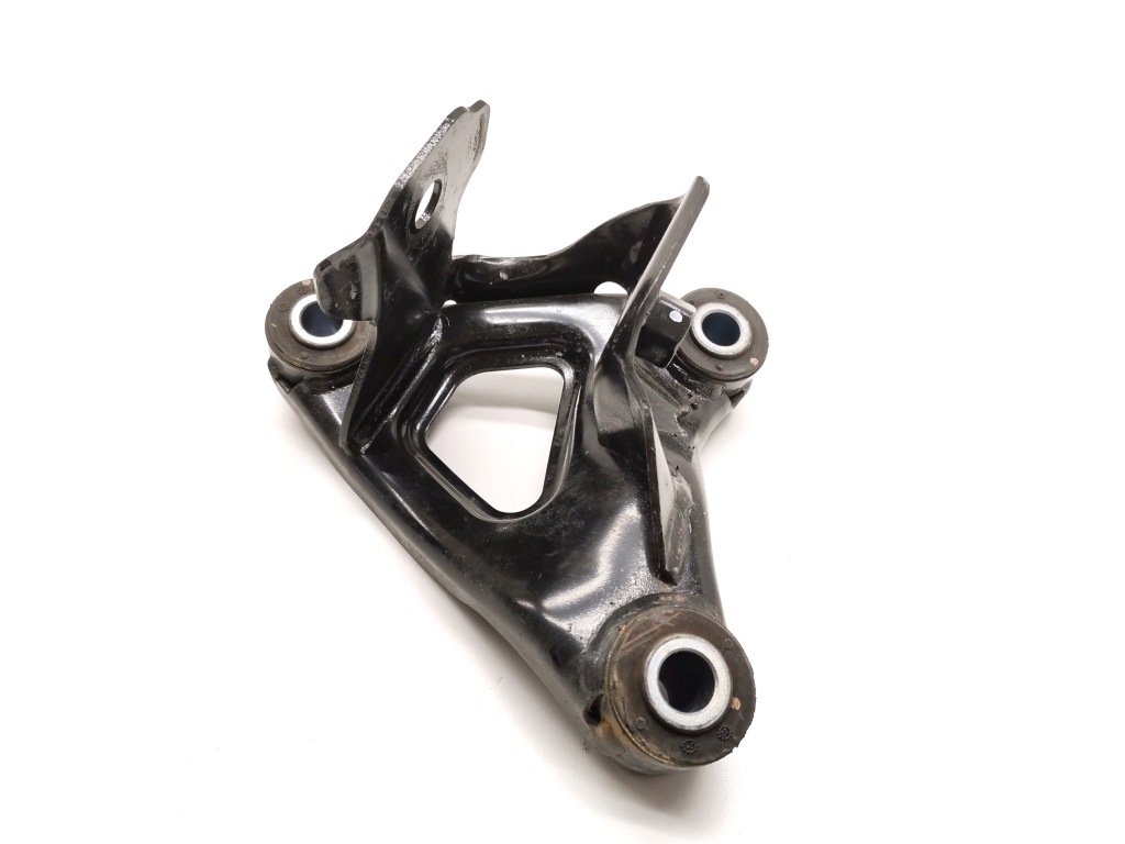 Used Tesla Model Y Engine holder 1110232-00-C