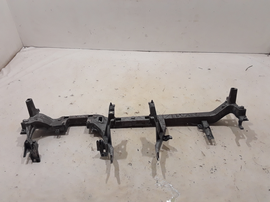 Used VOLVO V90 Interior panel beam 31688346