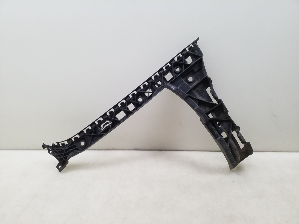 Used Mercedes Benz E-Class Rear bumper bracket A2138850463