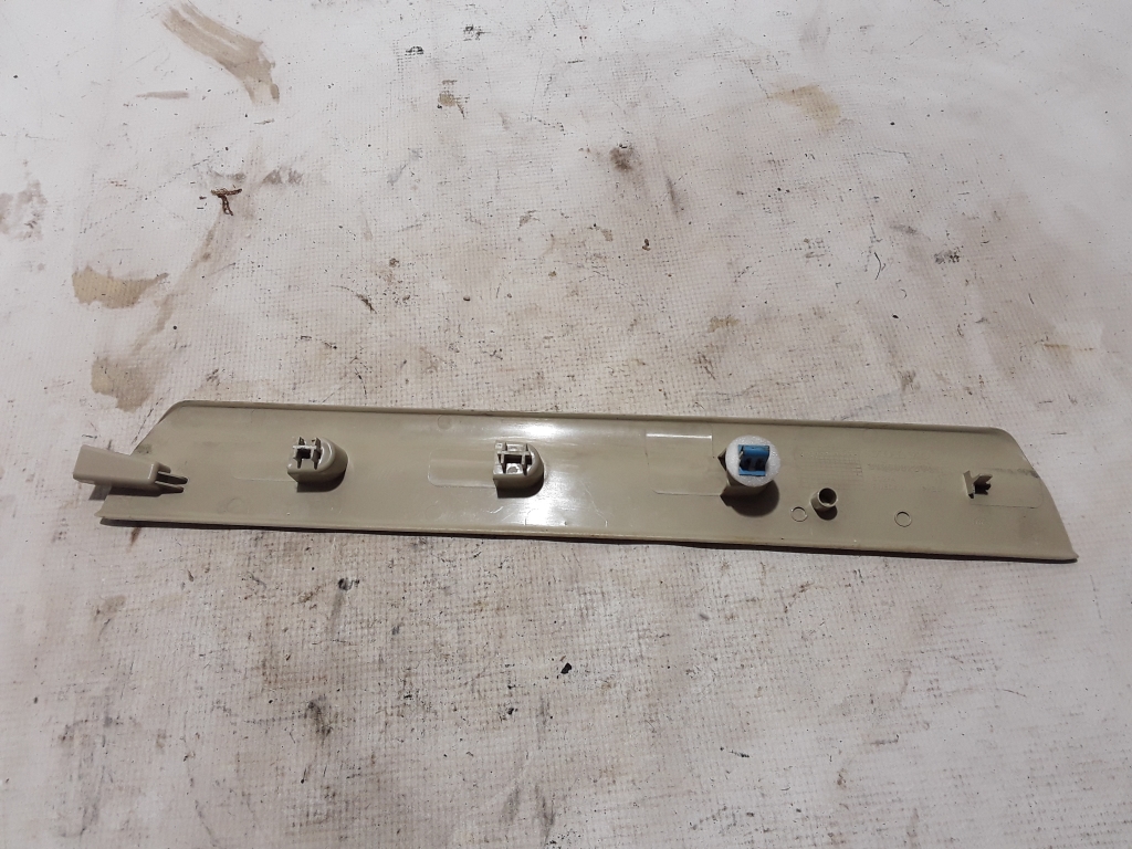 Used VOLVO XC60 Inner threshold trim 31250823