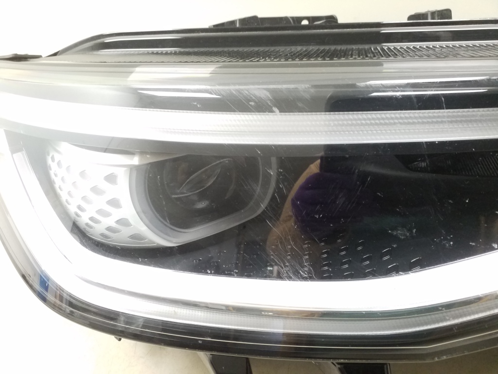 Used Volkswagen ID.4 Headlights 11B941036E