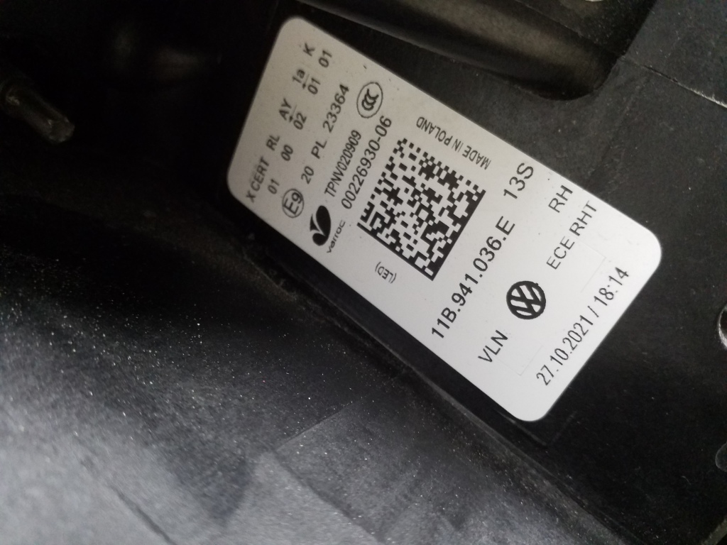 Used Volkswagen ID.4 Headlights 11B941036E