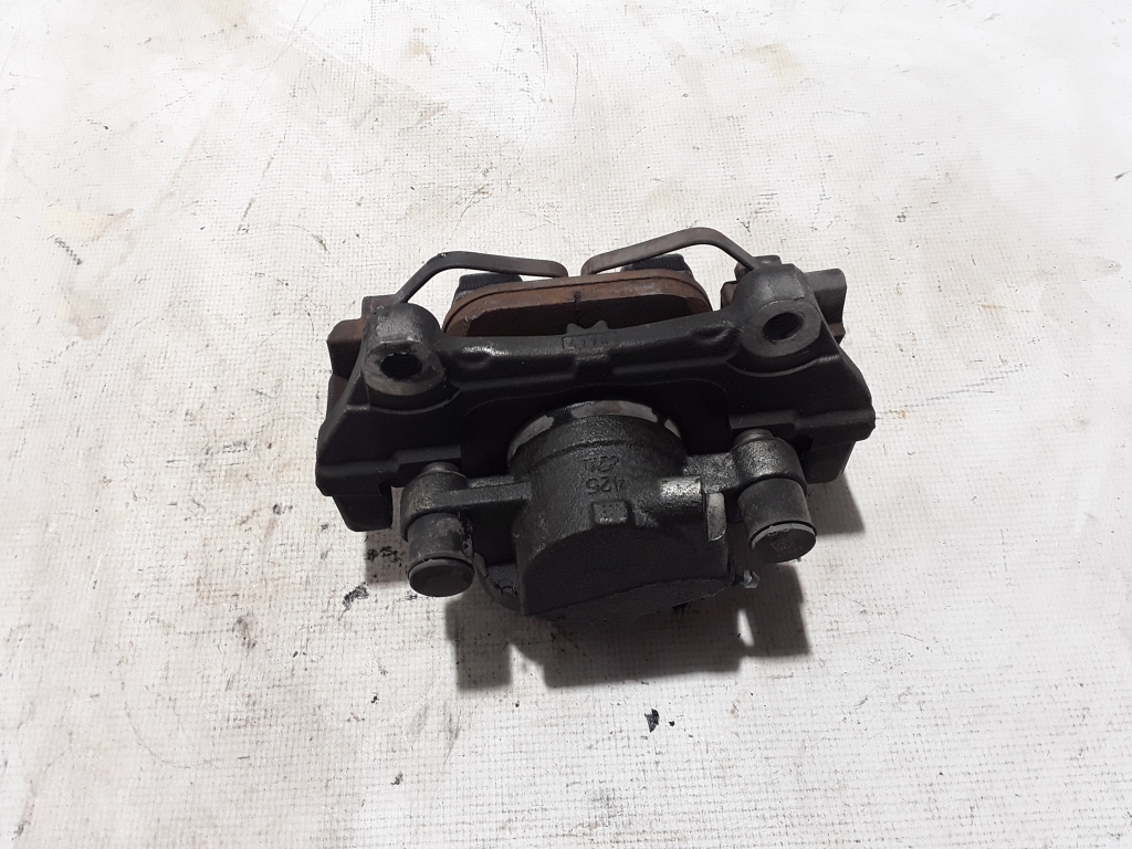 Used VOLVO XC40 Front brake caliper 31471663