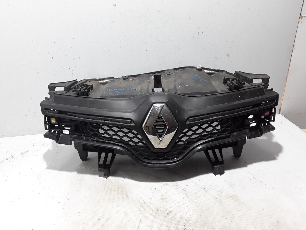 Used RENAULT Twingo Front grille 622566433R