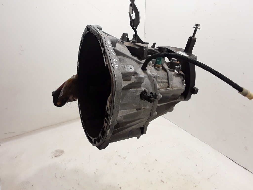Used RENAULT Master Gearbox PF6066