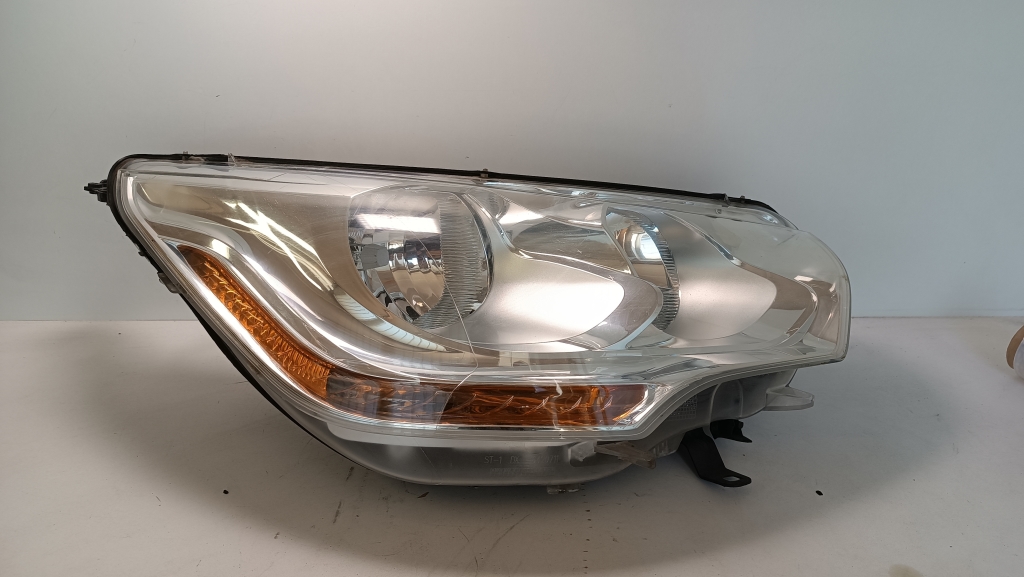 Used Citroen DS4 Headlights 9674903680