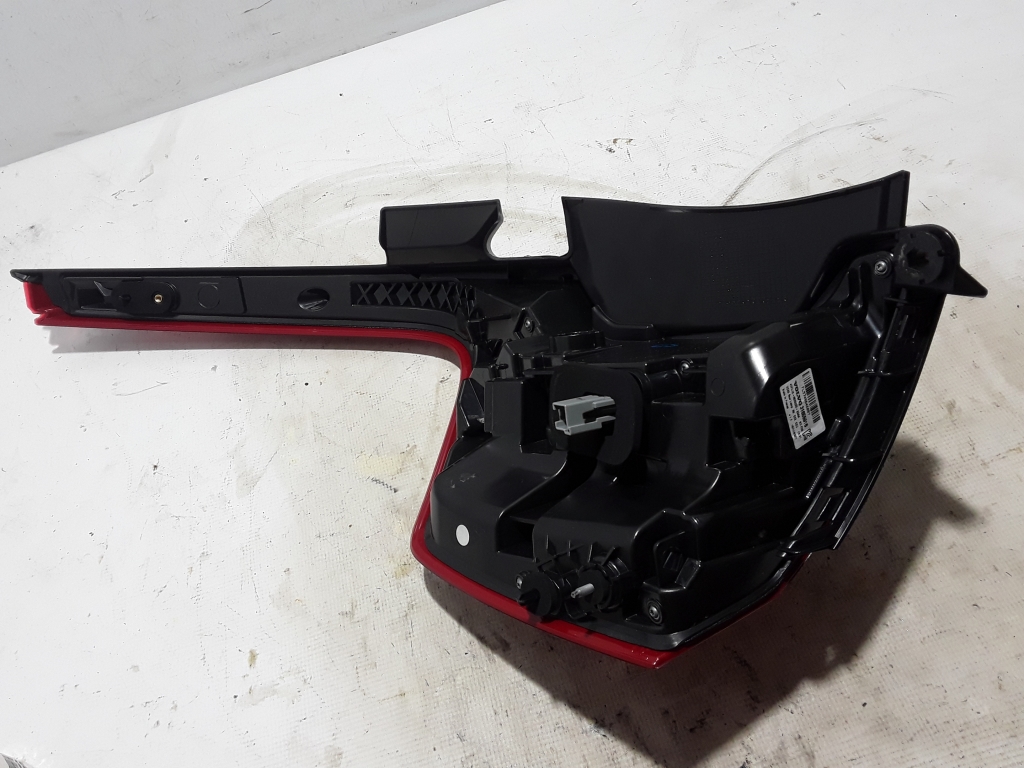 Used VOLVO XC90 Rear corner lamp 31655916