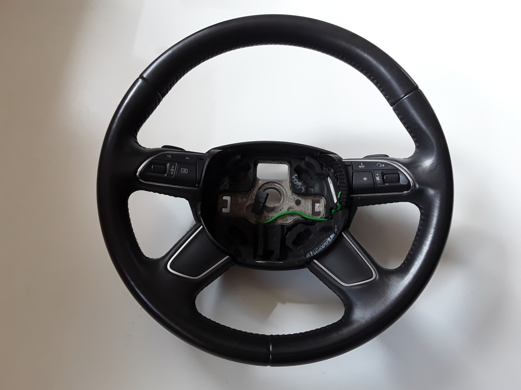 Used AUDI Q3 Steering wheel 8U0419091C