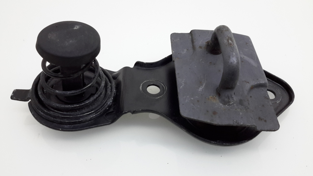 Used Mercedes Benz E-Class Other part of the bonnet A2118800360