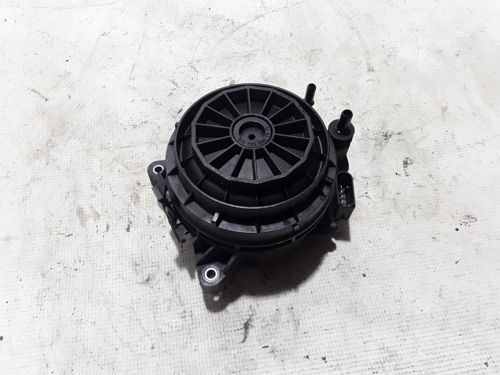 Naudotas Mercedes Benz GLE-Class Kuro filtras ir jo detalės A0029907917