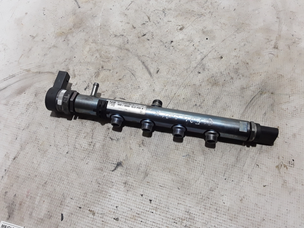 Used Mercedes Benz GLE-Class High pressure fuel route A6540700095