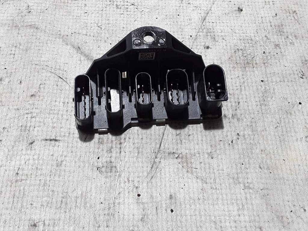 Used Mercedes Benz GLE-Class Relay A0005459712