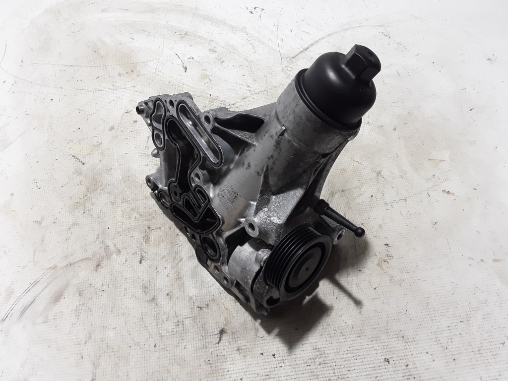 Used Mercedes Benz GLE-Class Oil filter housing A6541805700