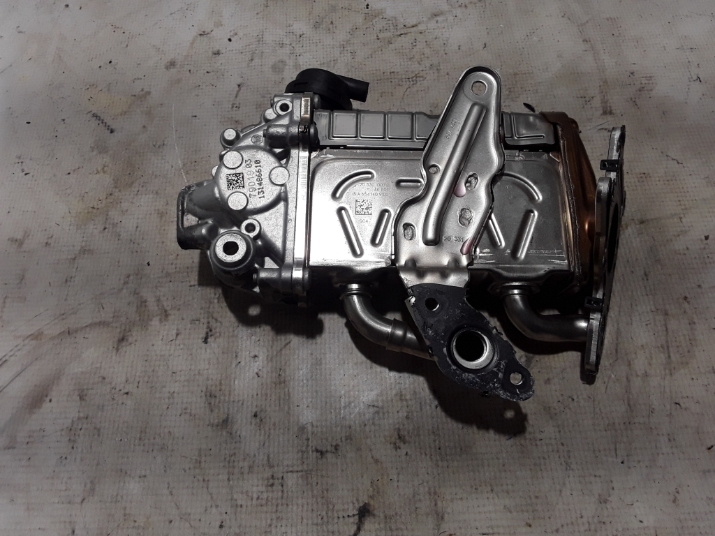 Used Mercedes Benz GLE-Class EGR valve cooler A6541409100