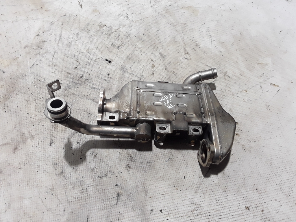 Used Mercedes Benz GLE-Class EGR valve cooler A6541402801