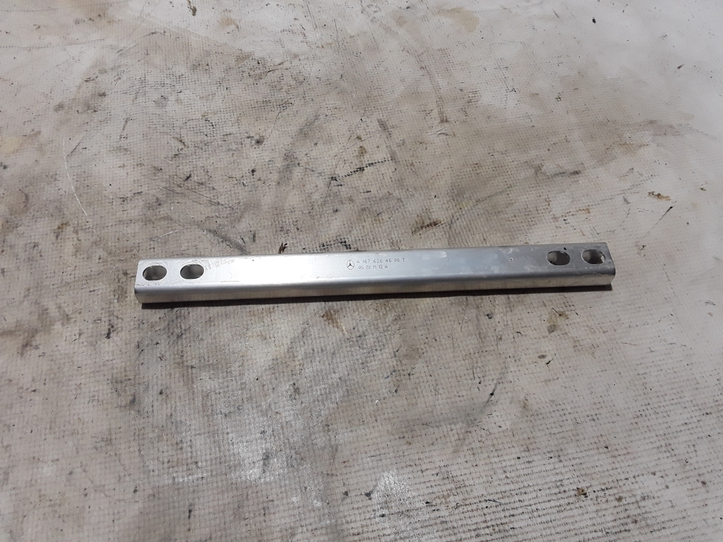 Used Mercedes Benz GLE-Class Another detail under the hood A1676264600