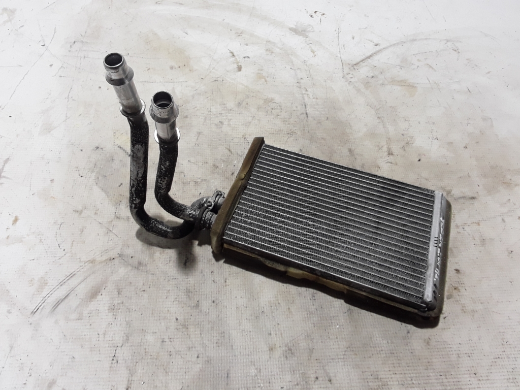 Used Mercedes Benz GLE-Class Interior shoulder radiator A1678305402