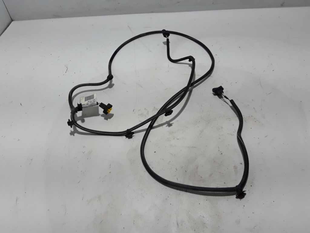 Used RENAULT Trafic Front bumper fog lamp wire 240705250R