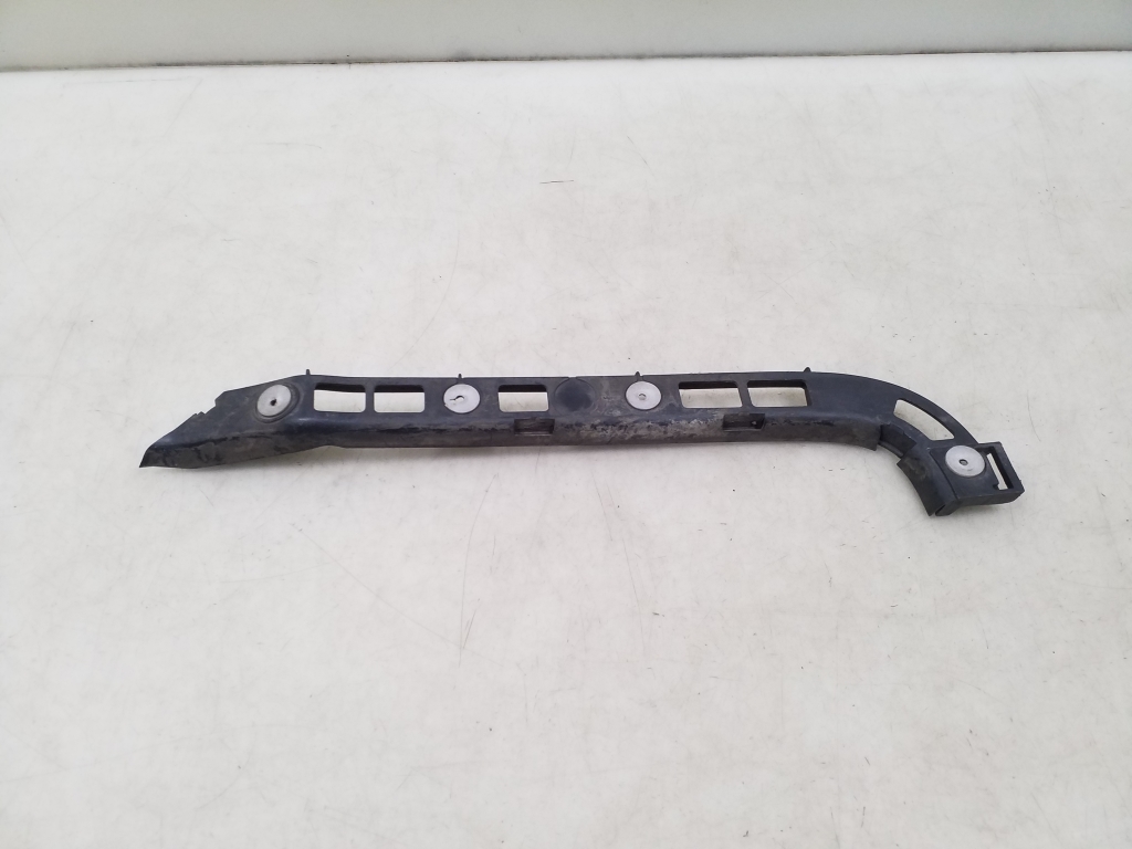 Used Opel Vectra Rear bumper bracket 24402935