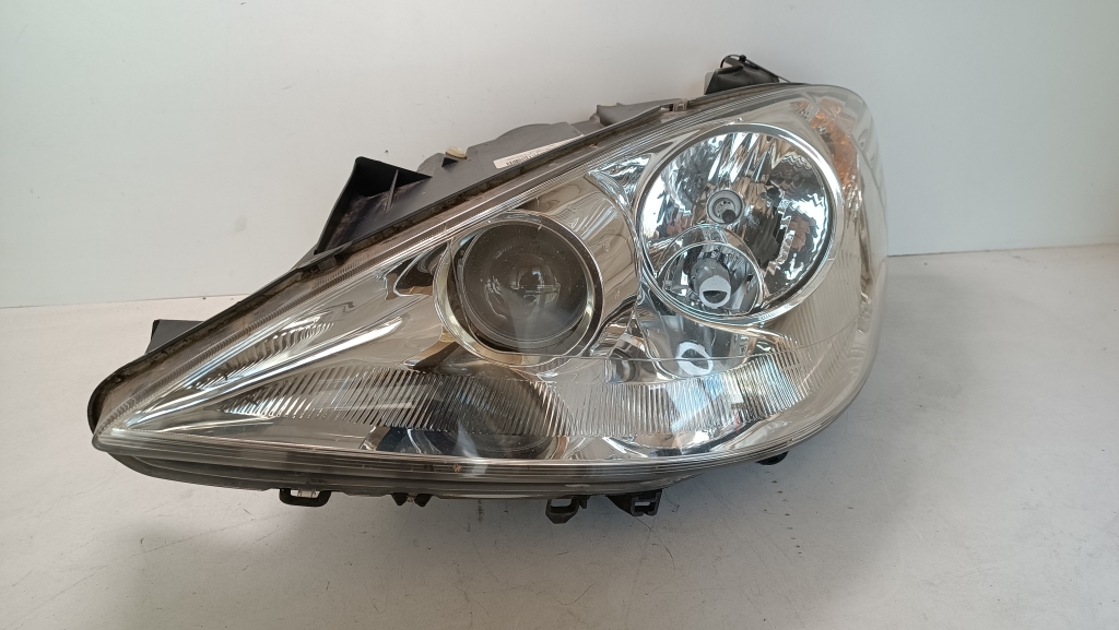 Used Peugeot 807 Headlights 1494308080