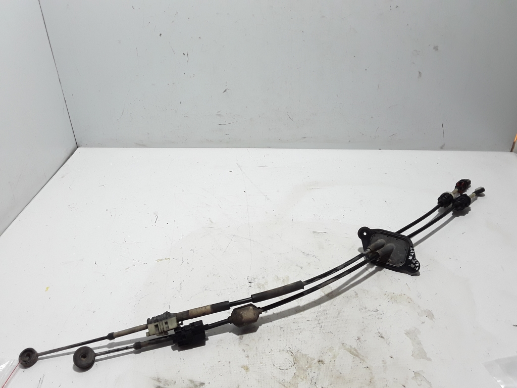 Used RENAULT Master Gear shift cable 349352849R