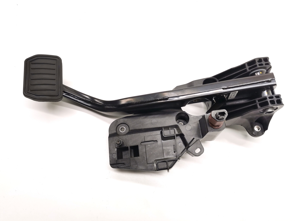 TESLA Model Y 1 generation (2020-2024) Brake Pedal 1188691-00-B ...