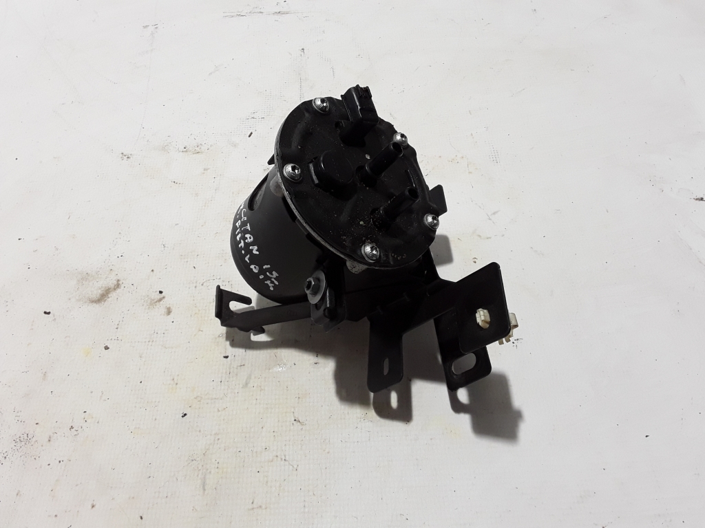 Used Mercedes Benz Citan Fuel filter housing A4150900152