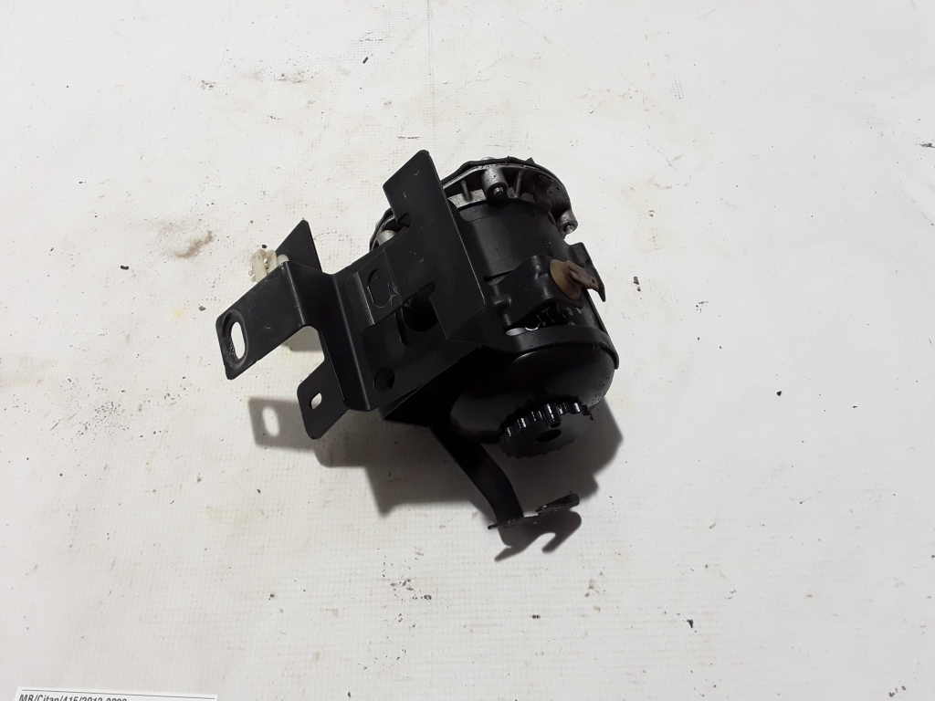 Used Mercedes Benz Citan Fuel filter housing A4150900152