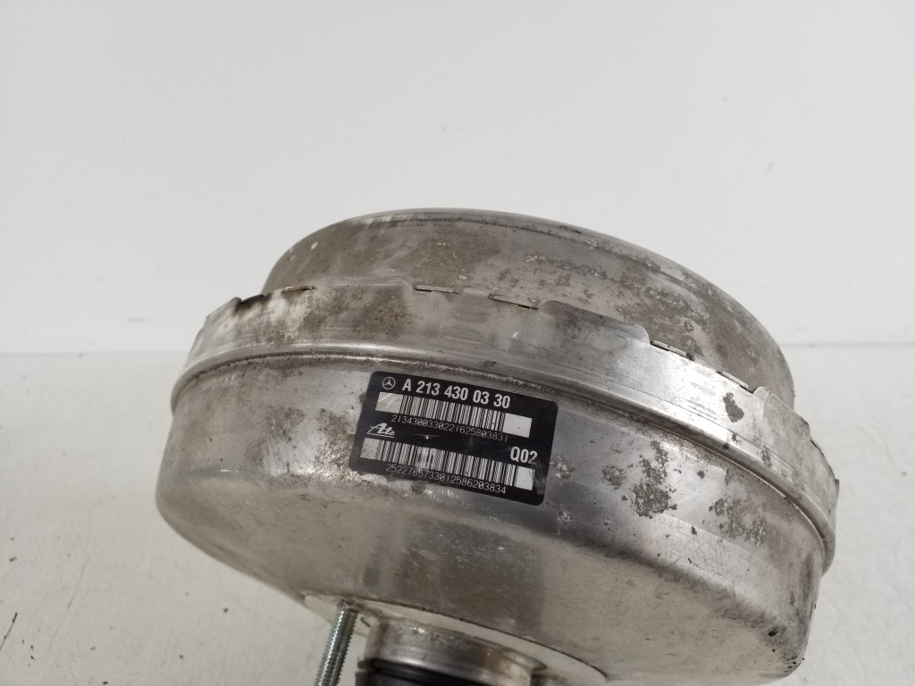 Used Mercedes Benz E-Class Brake vacuum bladder and its parts