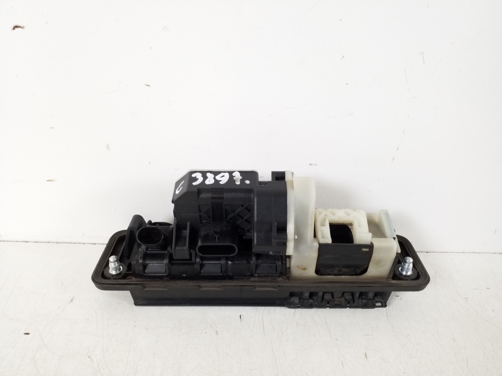 Used Mercedes Benz E-Class Outer boot handle A0997501600