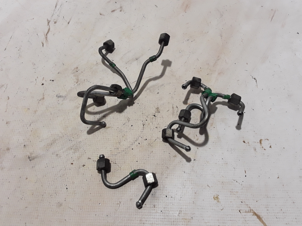 Used RENAULT Kangoo Fuel injector tubes