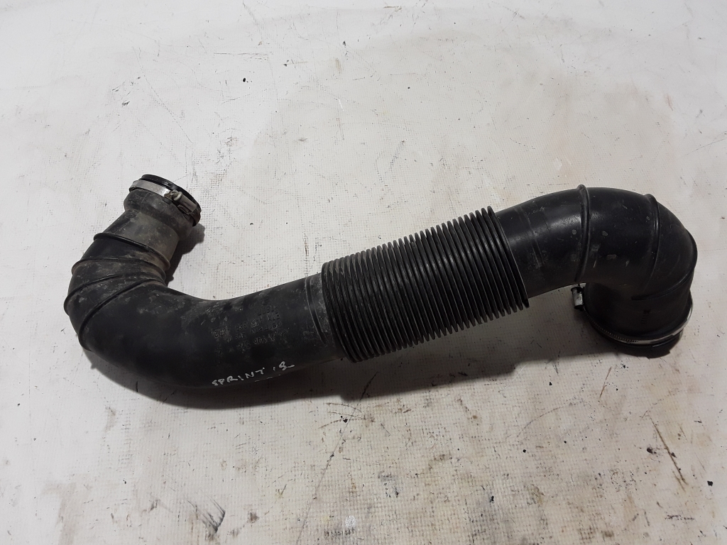 Used Mercedes Benz Sprinter Air intake hose A9065281724
