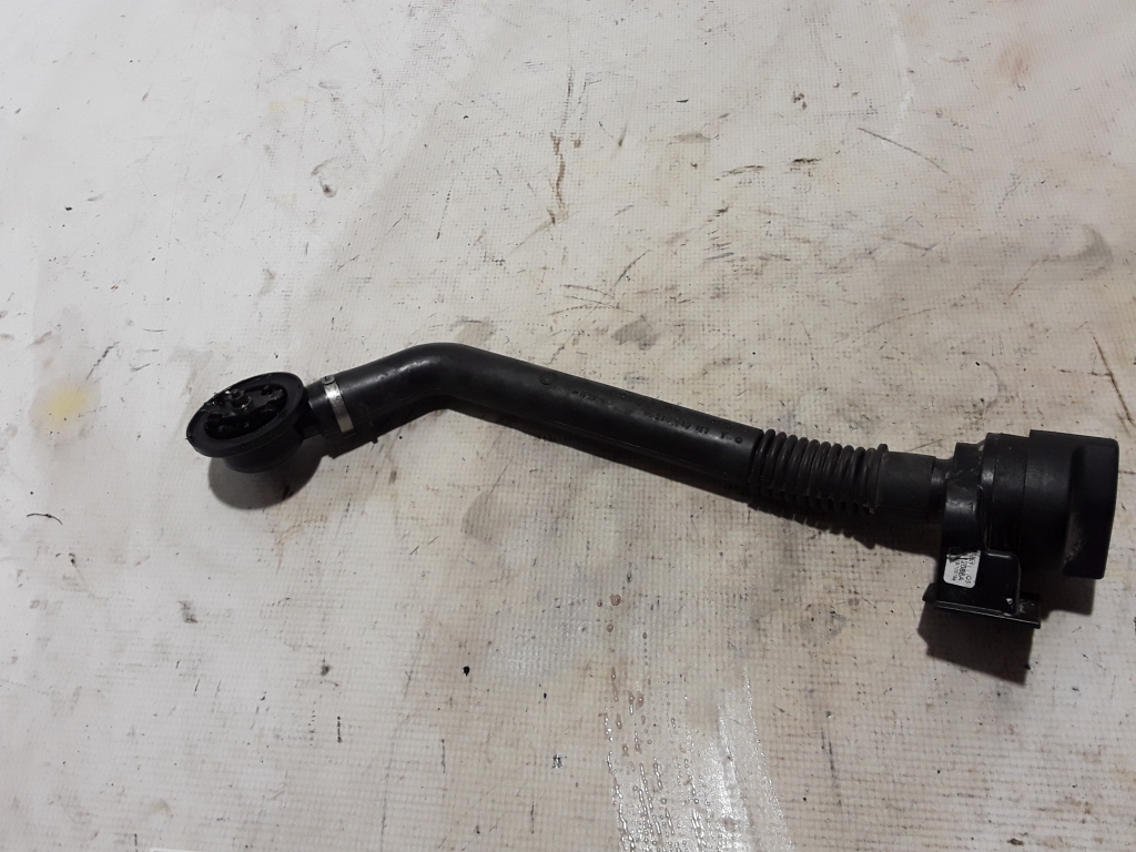 Used Mercedes Benz Sprinter Oil filler pipe A6510100169