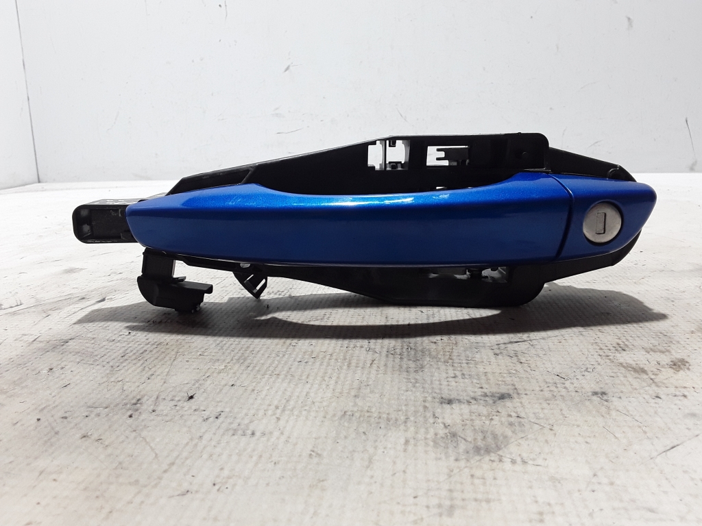 Used Peugeot 208 Front door external opening handle and its details